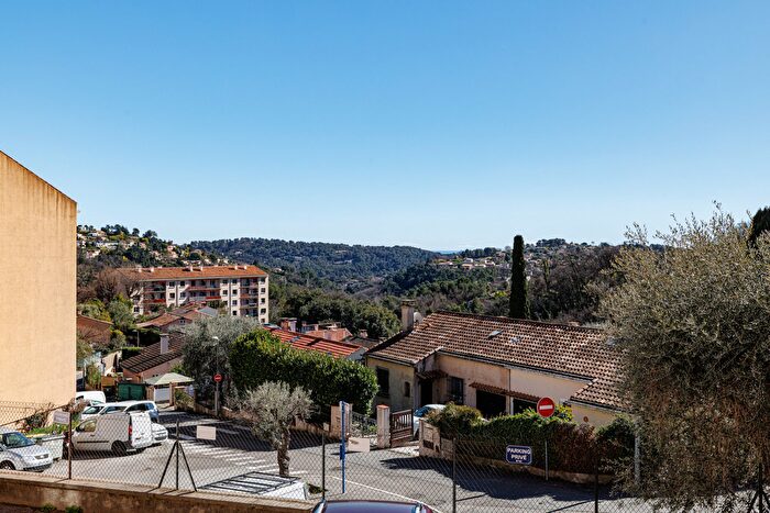 Appartement à vendre - Vence, Saint-Martin, Lubiane, Le Suve - 3 pièces - 2 chambres