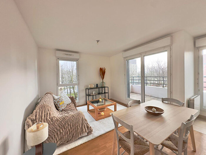 Appartement à vendre - Montévrain - 4 pièces - 3 chambres