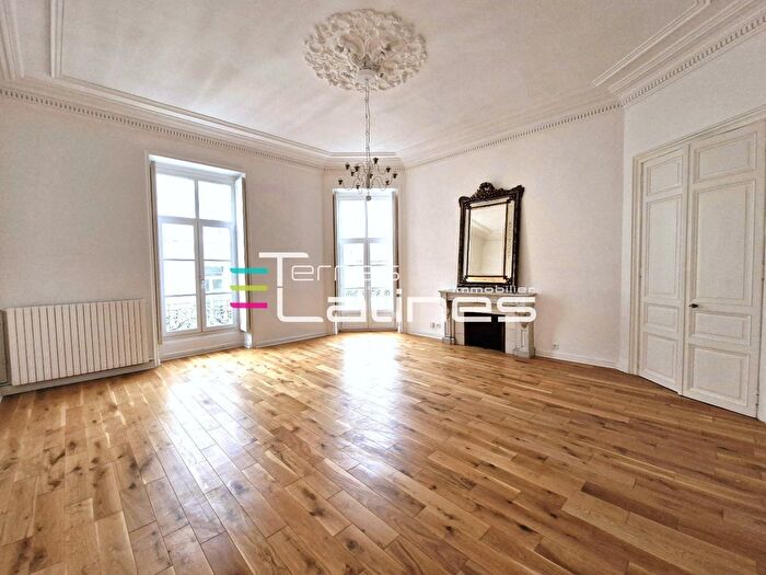 Appartement à vendre - Nîmes, Feuchères - 6 pièces - 4 chambres