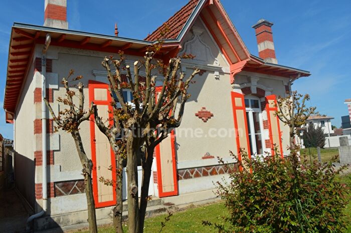 Maison 4 pièces à Gujan-Mestras, Centre-ville, à vendre