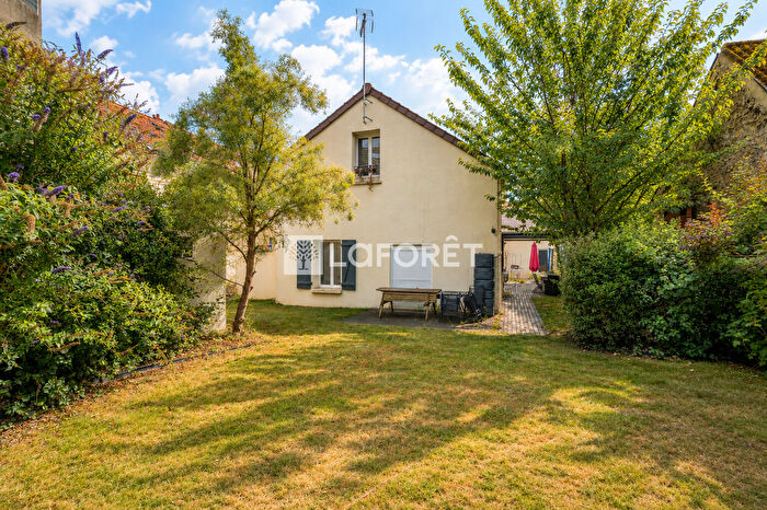 Maison 6 pièces à Maurecourt, à vendre