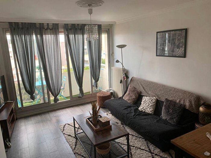 Appartement à louer - Villejuif - 2 pièces - 1 chambre