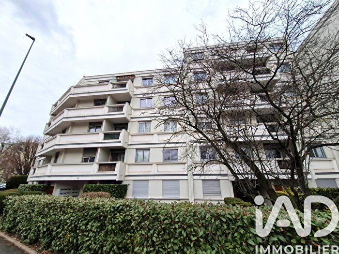 Appartement à vendre - Chelles, Mont-Chalâts, Colline du Fort, La Tuilerie - 3 pièces - 2 chambres