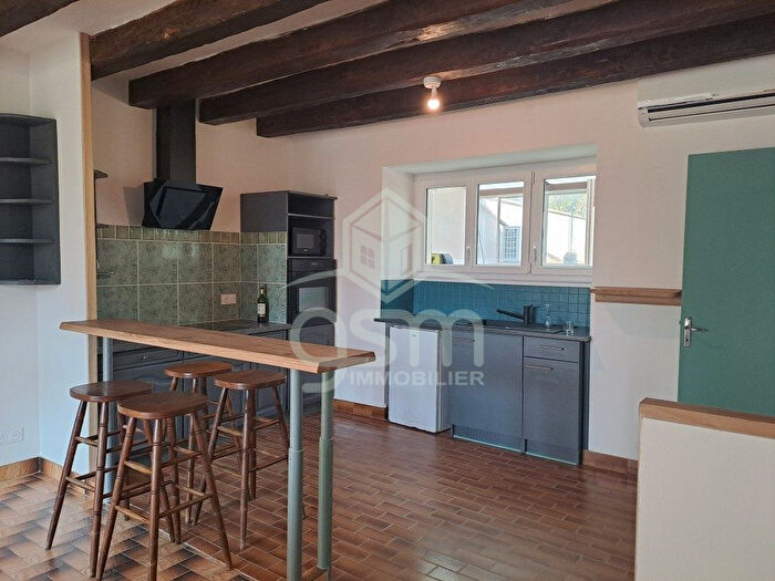 Maison à louer - Sainte-Maure-de-Touraine - 4 pièces - 3 chambres