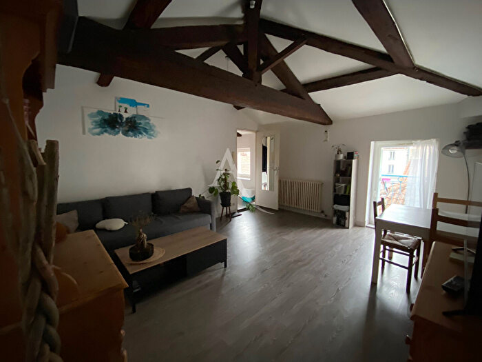 Bourg-en-Bresse, Centre, Brou, Baudières : Appartement 2 pièces à vendre