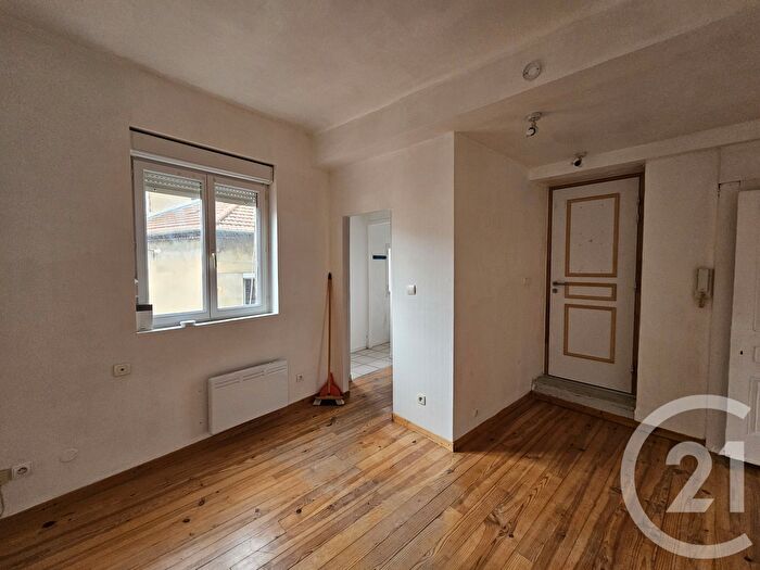 Appartement 1 pièce à louer à Saint-Étienne, Centre-ville, Peuple, Chavanelle
