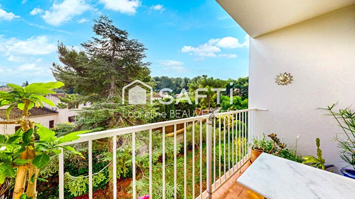 Appartement à vendre - Le Pradet - 3 pièces - 2 chambres