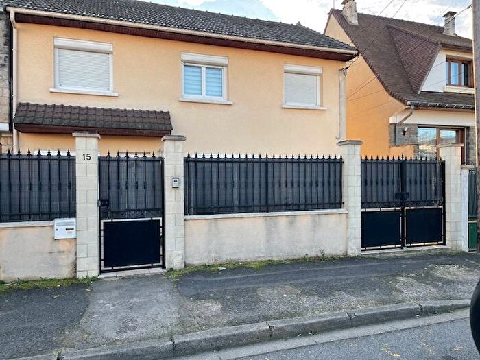 Maison à vendre - Sevran, Primevères, Savigny - 5 pièces - 3 chambres