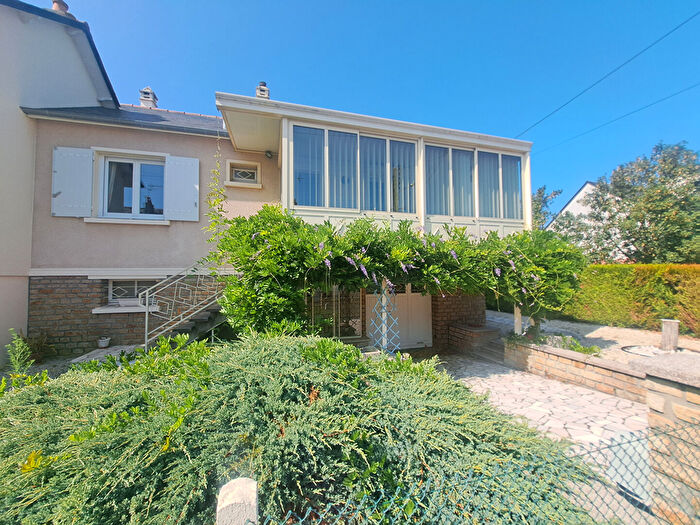 La Flèche, Henri Dunant, Zone Commerciale les Arches : Maison 4 pièces à vendre