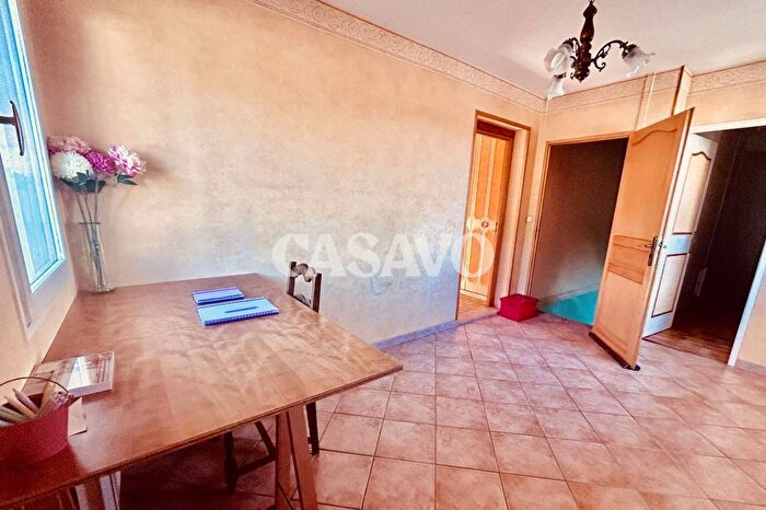 Maison à vendre - Reventin-Vaugris - 7 pièces - 5 chambres