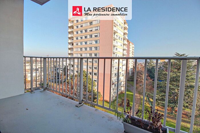 Appartement à vendre - Saint-Étienne-du-Rouvray - 3 pièces - 2 chambres