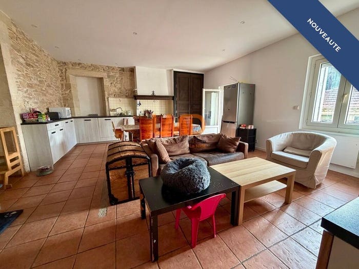 Appartement 4 pièces à Uchaud, à vendre