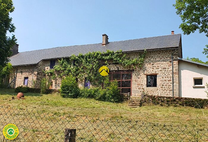 Maison à vendre - Auzances - 8 pièces - 3 chambres