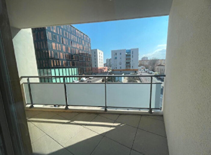 Appartement 3 pièces à vendre - Perpignan, Les Platanes