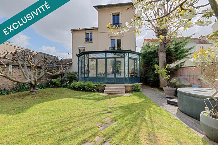 Maison à vendre - Maisons-Alfort, Centre-ville - 7 pièces - 5 chambres