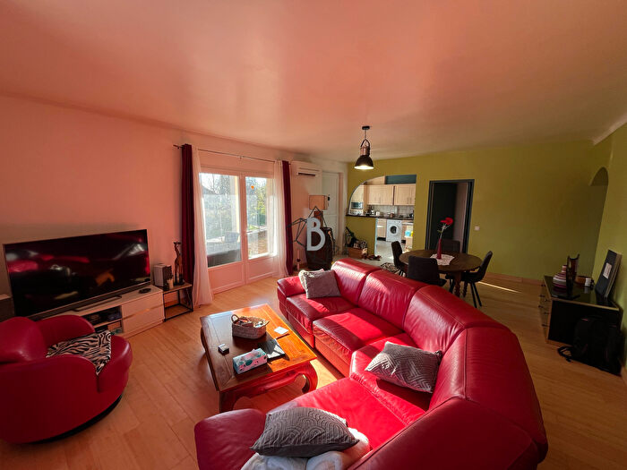 Maison à vendre - Sérénac - 6 pièces - 3 chambres