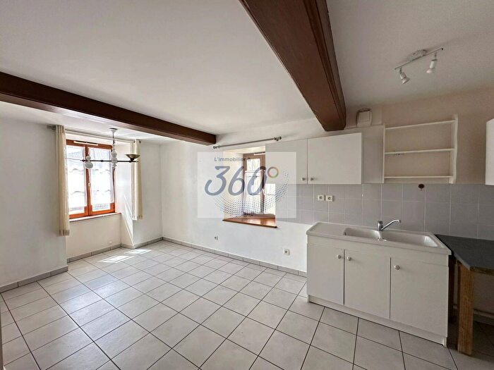 Aigueperse : Appartement 4 pièces à louer