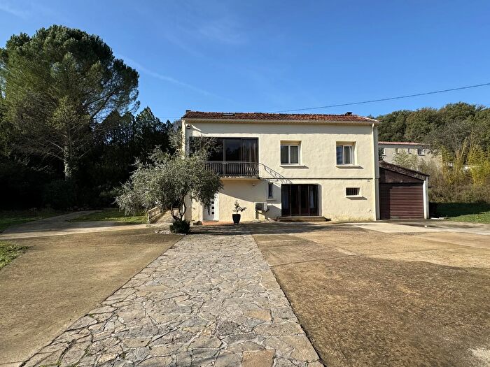 Maison à vendre - Vézénobres - 5 pièces - 2 chambres