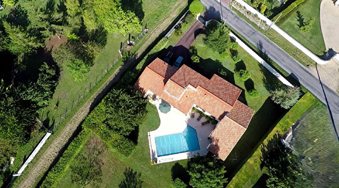 Maison à vendre - Saint-Sulpice-de-Royan - 5 pièces - 3 chambres