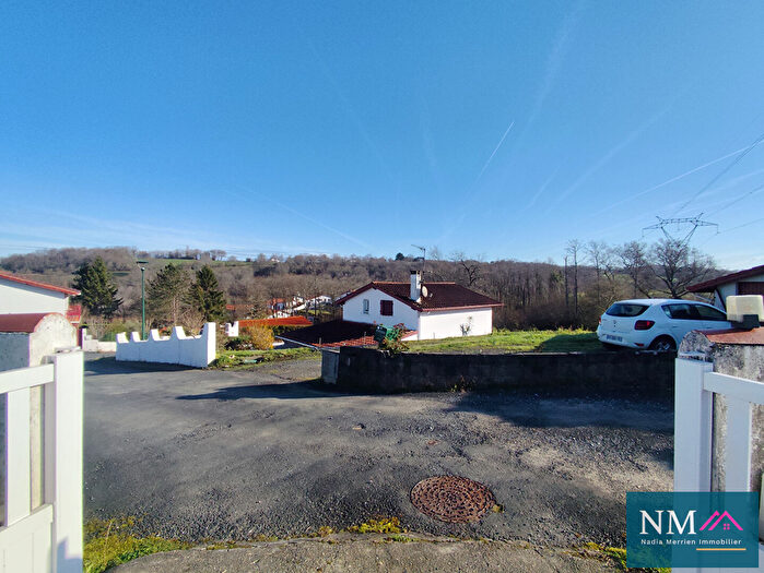 Maison à vendre - Briscous - 4 pièces - 3 chambres