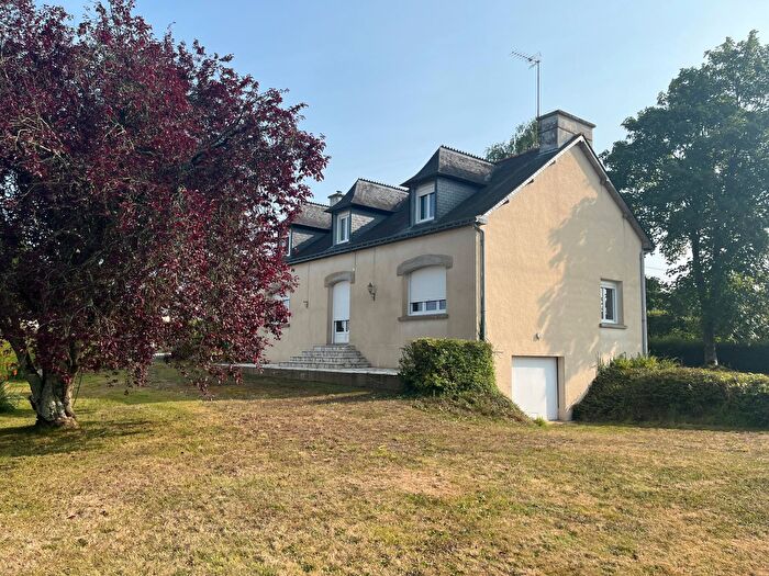 Maison 6 pièces à Saint-Marcel, à vendre