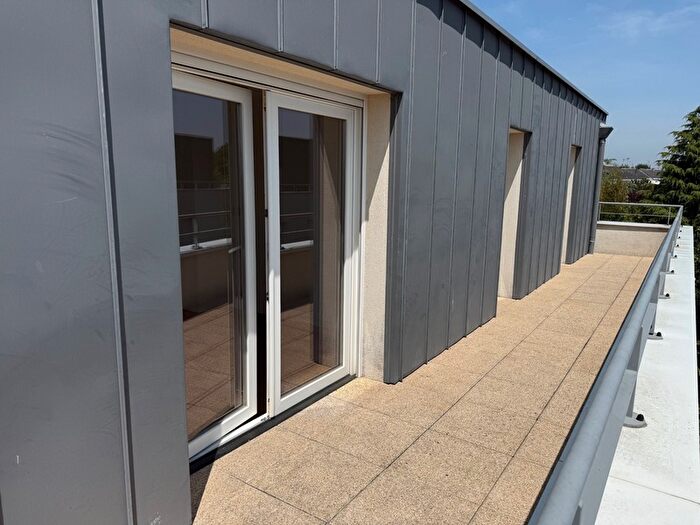 Appartement à vendre - Tours, Sainte-Radegonde, IUT - 4 pièces - 3 chambres