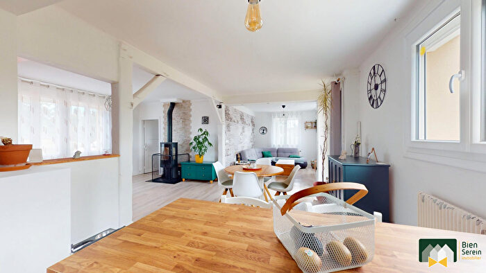 Maison à vendre - Dangers - 5 pièces - 4 chambres