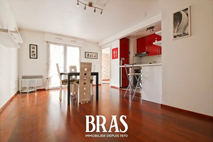 Appartement à vendre - Vannes, Gare - 2 pièces - 1 chambre