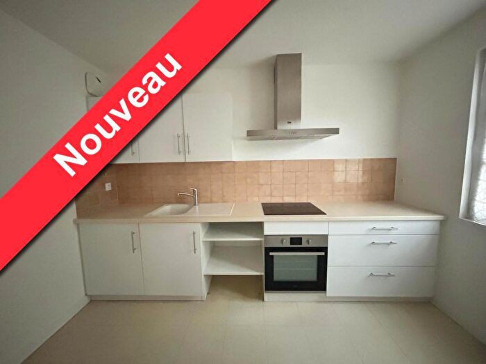 Appartement à louer - Montbrison, Centre-ville - 2 pièces - 1 chambre