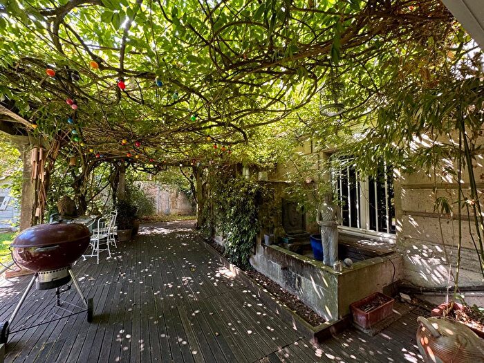 Maison 6 pièces à vendre à Pessac, Bourg