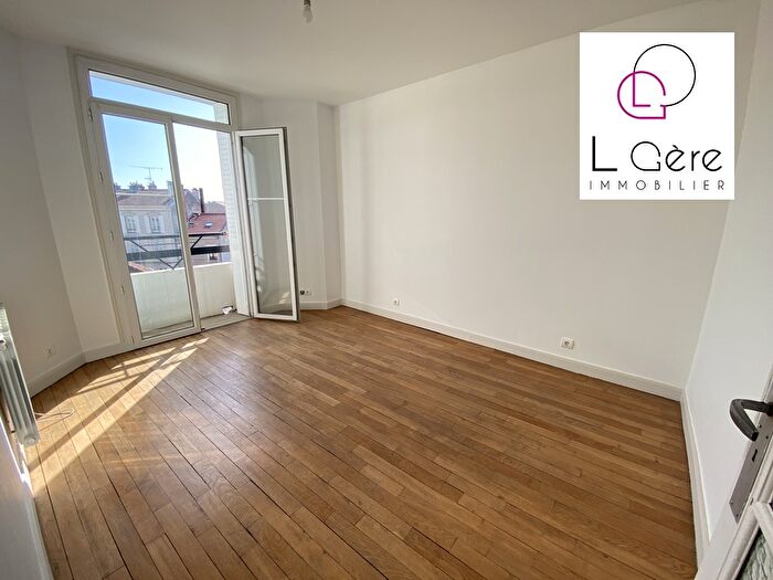 Appartement à louer - Nancy, Centre-ville, Charles III - 2 pièces - 1 chambre