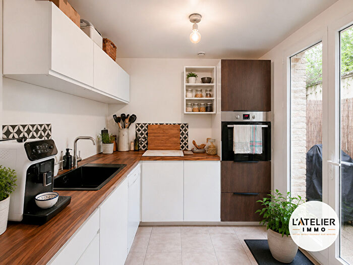 Maison 5 pièces à Reims, Centre-ville, à vendre