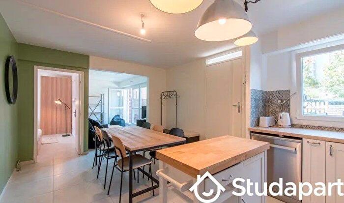 Pyramides Centre, Évry-Courcouronnes - Appartement 1 pièce à louer