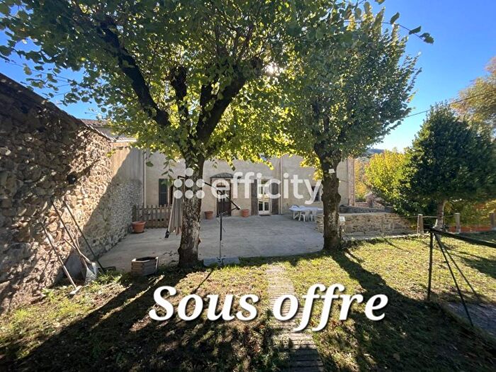 Maison à vendre - Saint-Julien-en-Saint-Alban - 13 pièces - 8 chambres