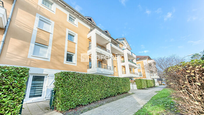 Appartement à vendre - Roissy-en-Brie - 2 pièces - 1 chambre