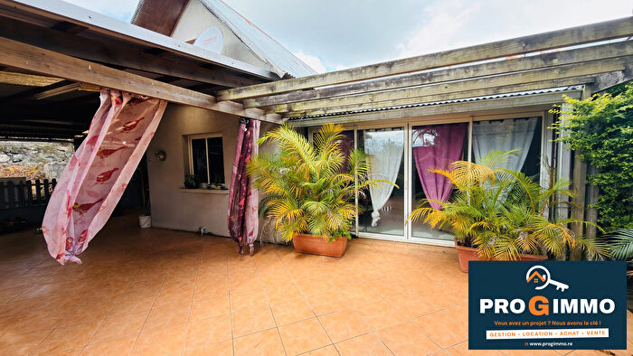 Maison à vendre - Le Tampon, Trois Mares-les Hauts - 5 pièces - 4 chambres