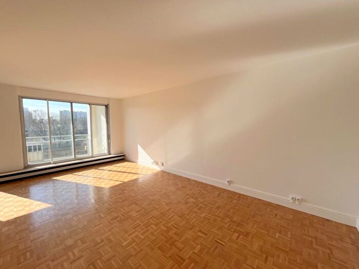 Appartement 3 pièces à louer à Asnières-sur-Seine, Gresillons, Voltaire