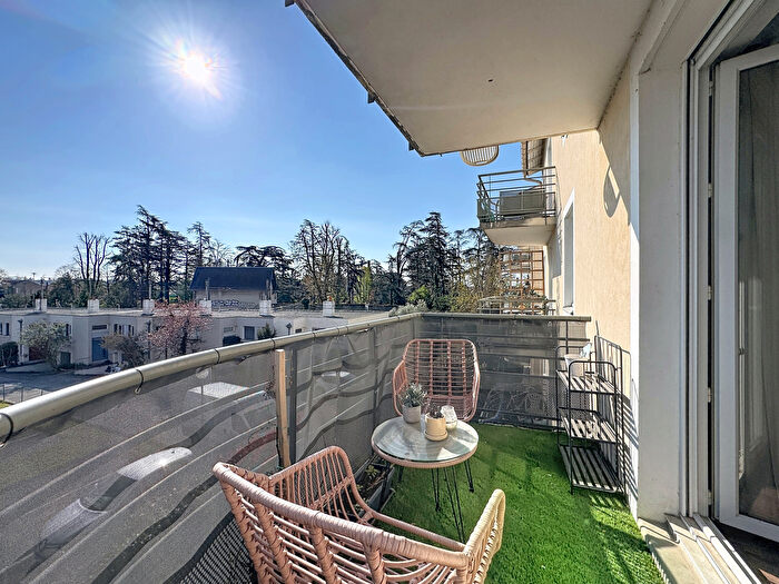 Décines-Charpieu, La Soie Montaberlet : Appartement 3 pièces à vendre