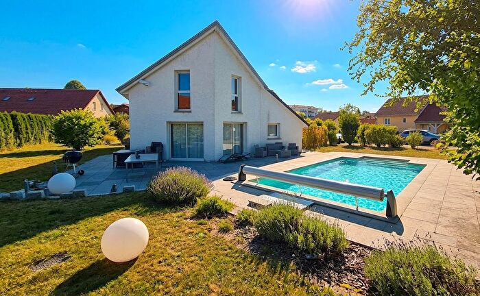 Maison à vendre - Charquemont - 6 pièces - 3 chambres