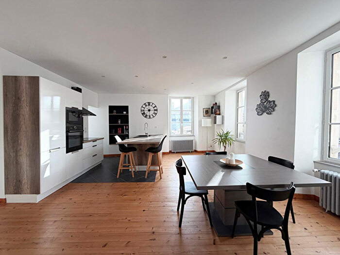 Appartement à vendre - Laval, Hilard - 5 pièces - 3 chambres