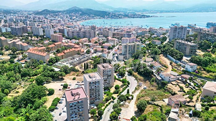 Ajaccio, Loretto : Appartement 2 pièces à vendre