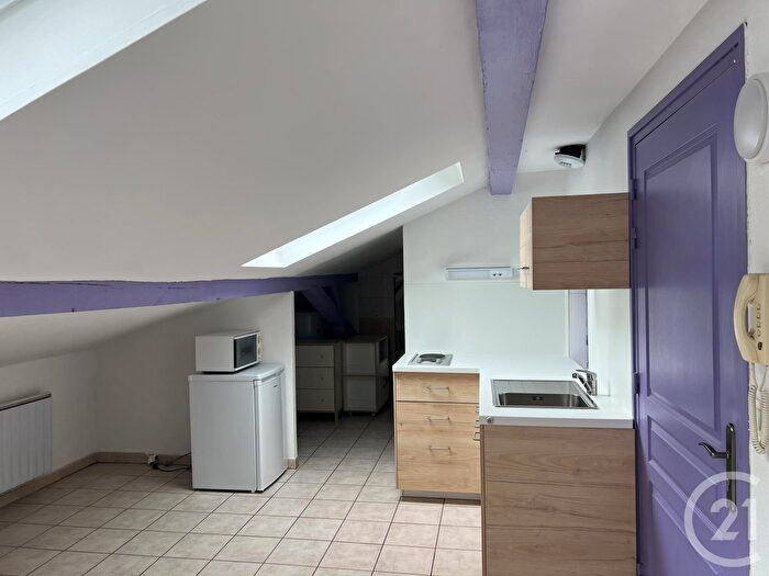 Annonay, Centre-ville - Appartement 1 pièce à louer