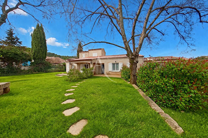 Maison 9 pièces à vendre - Gréoux-les-Bains
