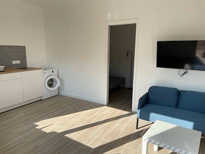 Appartement à louer - Croix Boisselière-Blés dOr, Morangis - 1 pièce