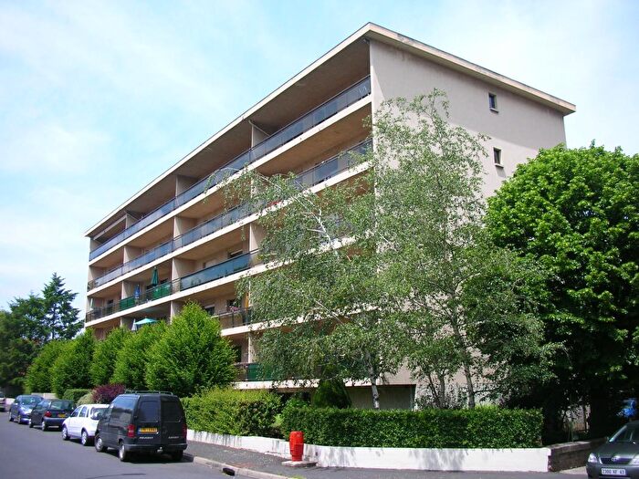 Appartement à louer - Le Puy-en-Velay, Saint-Jean, République - 3 pièces - 2 chambres