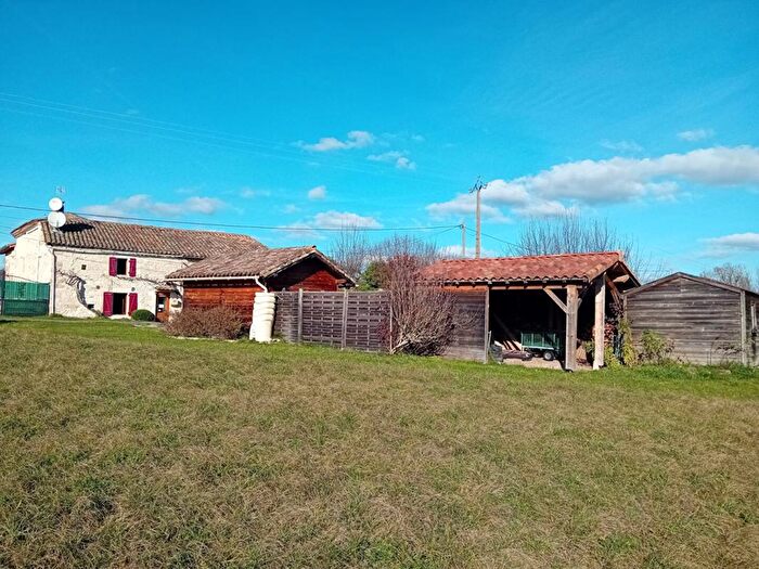Maison 6 pièces à Saint-Beauzile, à vendre