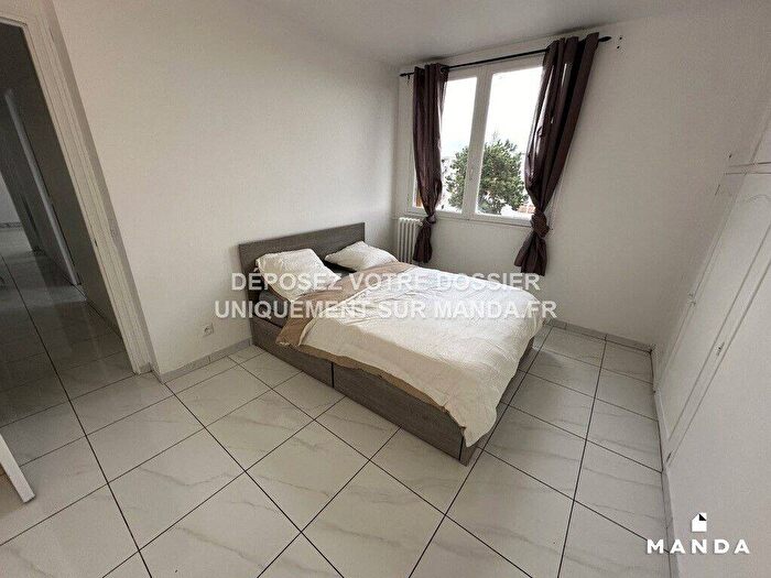 Appartement à louer - La Pepiniere-Malesherbes, Sarcelles - 4 pièces - 3 chambres
