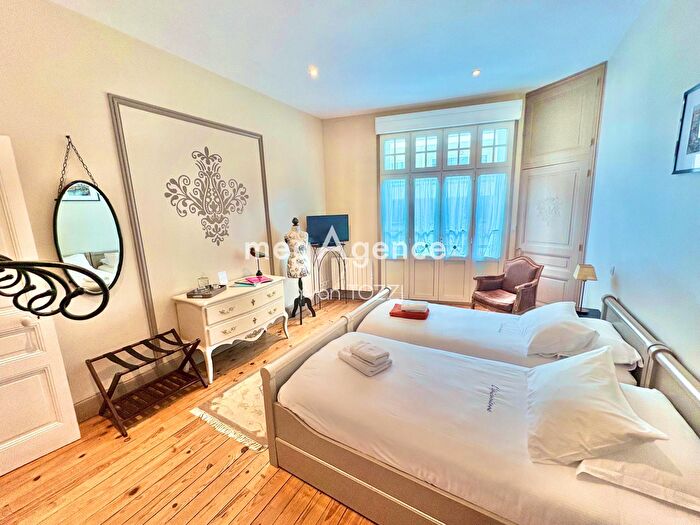 Maison à vendre - Les Sables-dOlonne, Arago, Saint-Pierre, Rudelière - 12 pièces - 9 chambres