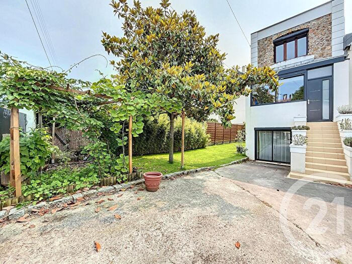 Maison à vendre - Chatou, Ouest - 5 pièces - 3 chambres