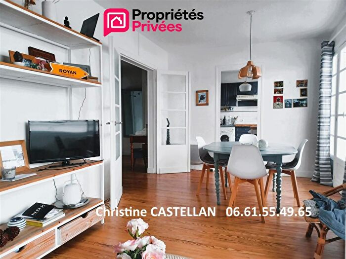 Appartement à vendre - Royan, Centre-ville - 4 pièces - 3 chambres